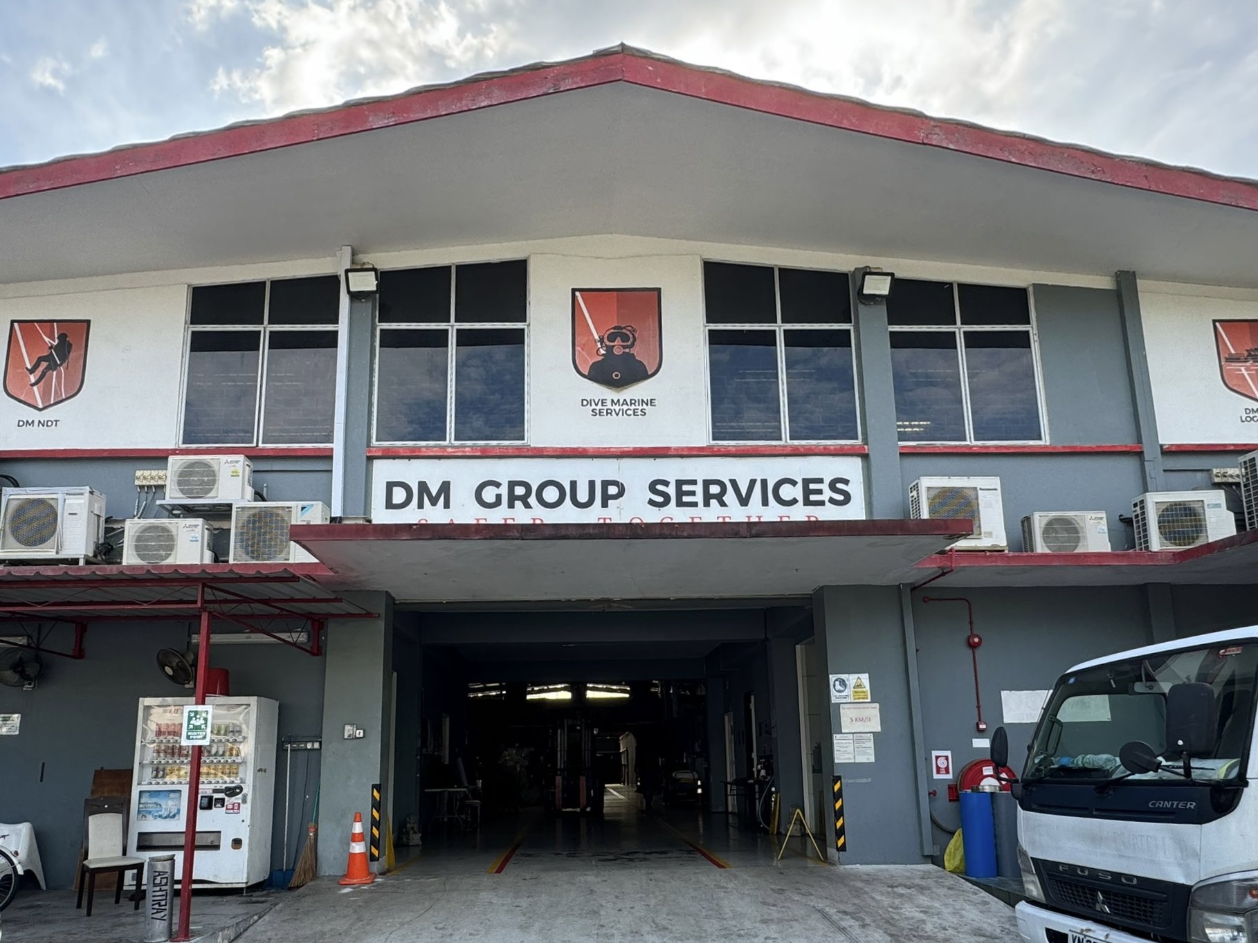 Careers - Latest job positions atDM Group